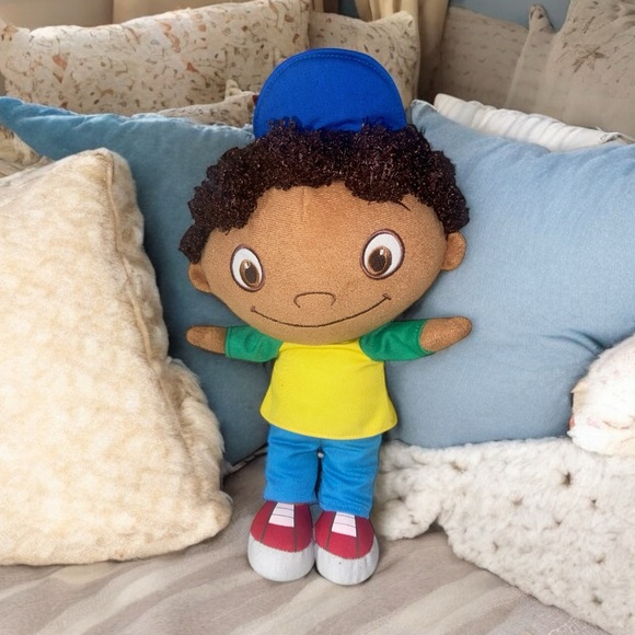 Disney | Toys | Disney Little Einsteins Quincy Plush Stuffed Boy Doll ...